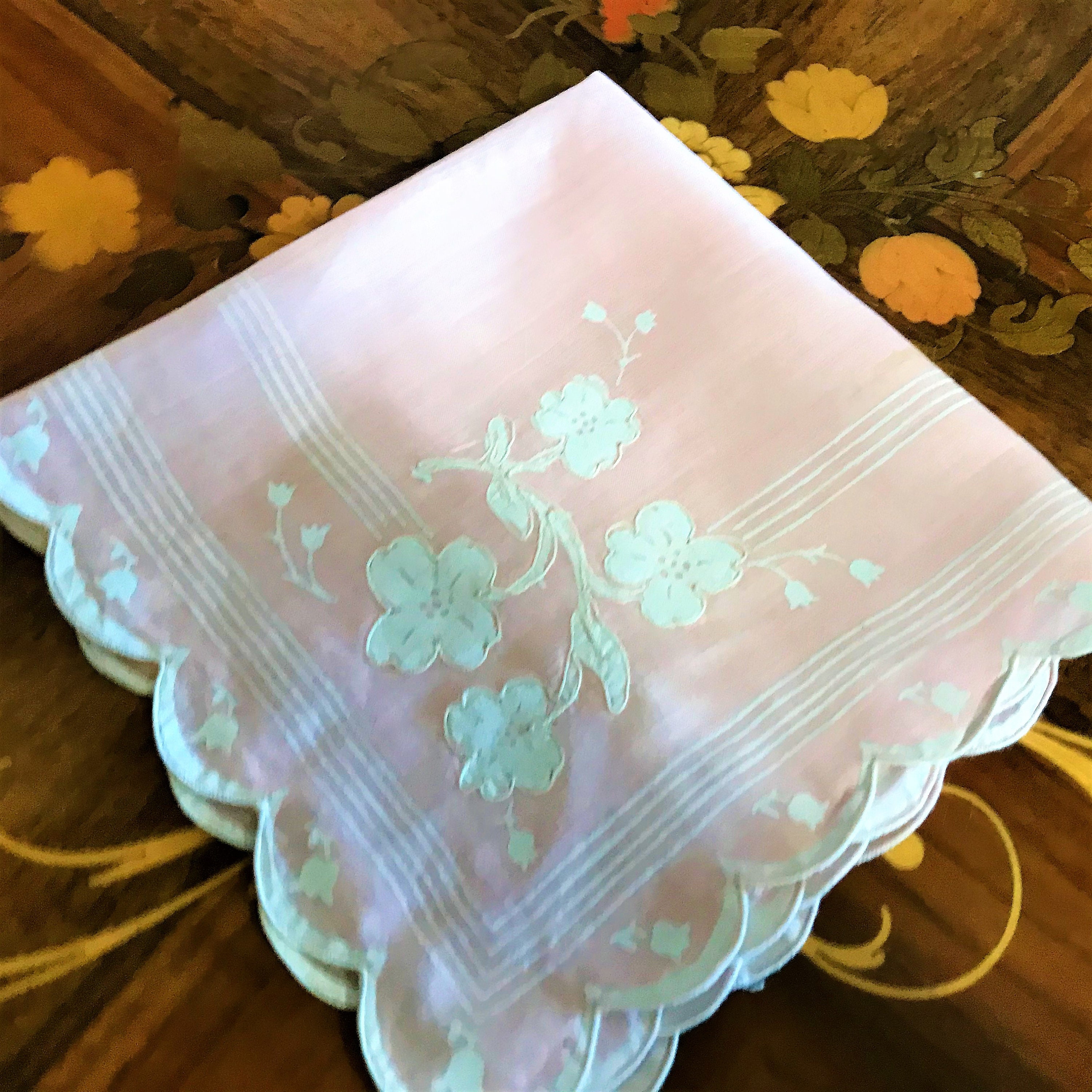 Vintage Pink Floral Handkerchief Vintage Hankie Embossed - Etsy España
