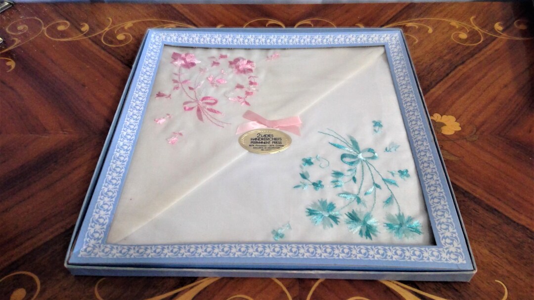 Vintage Boxed Set of Hankies, Floral Embroidered. Set of Two, Original ...