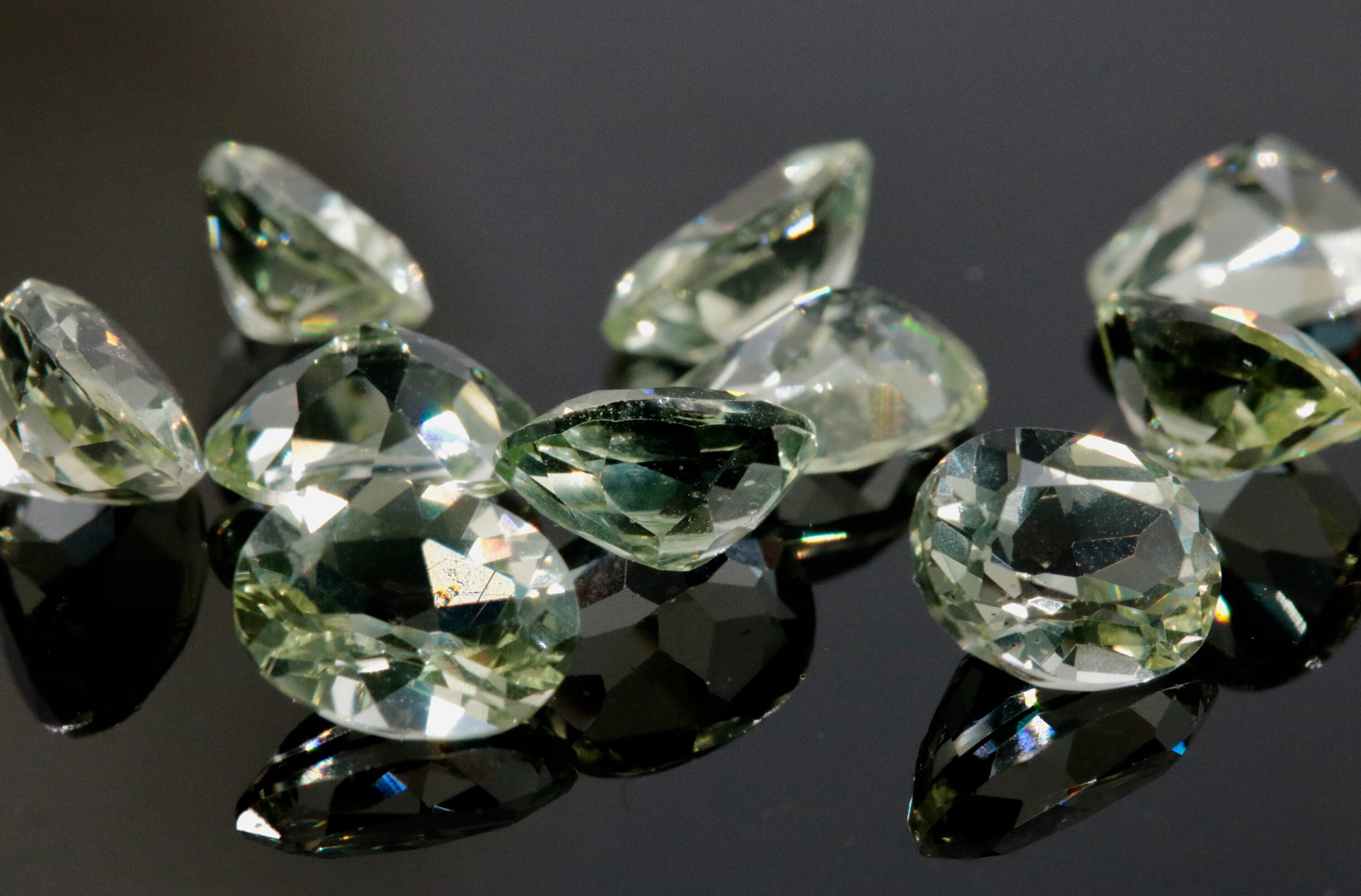 Green Beryl Gemstone
