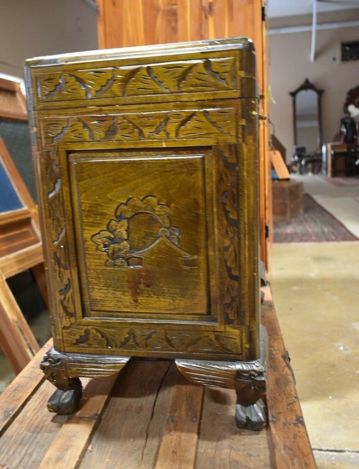 Vintage Heavily Carved Asian Inspired Chest With Claw Feet - Etsy