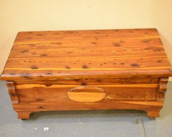 Red cedar chest | Etsy
