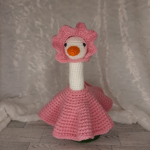 PATTERN ONLY! Crochet Desk Goose PDF Pattern, Bonus: Rain Hat and ...