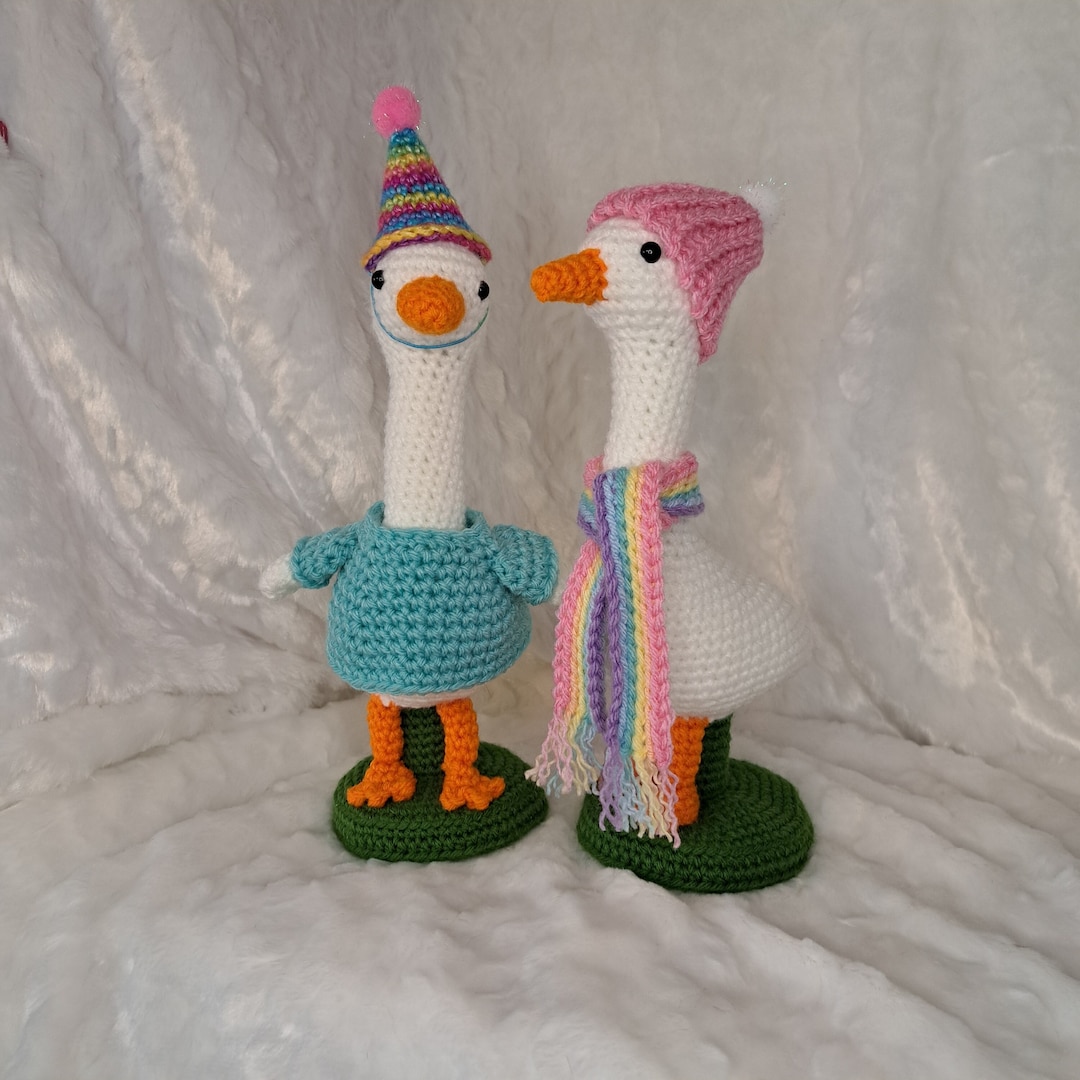 PATTERN ONLY! Crochet Desk Goose Basic Outfit and Accessories Set Pdf ...