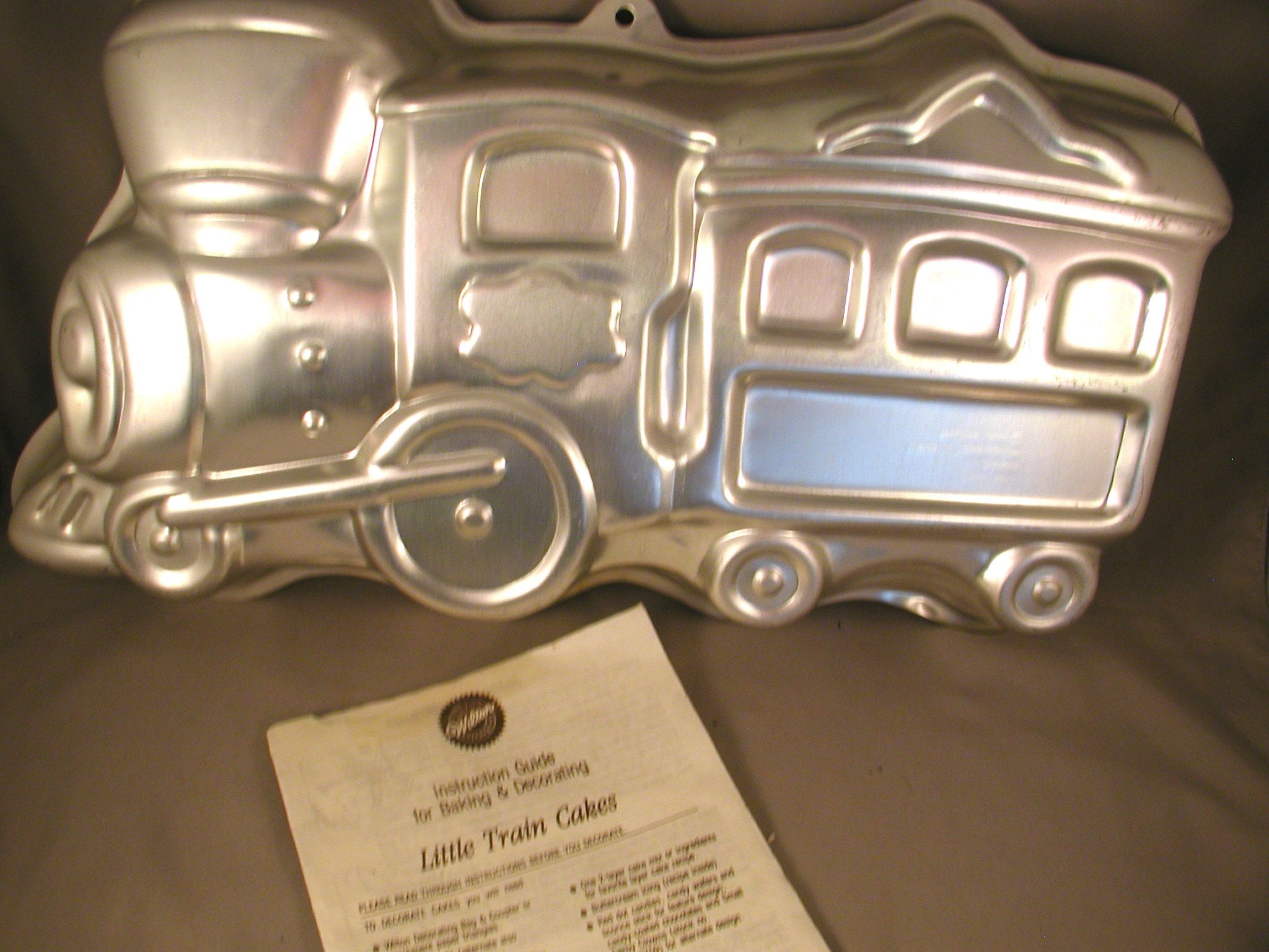 Wilton TRAIN - Thomas Train Cake Pan - 1990 - Retired - Never Used. - Etsy