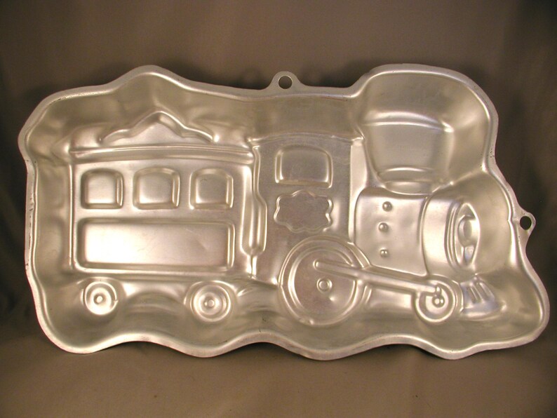 Wilton TRAIN - Thomas Train Cake Pan - 2003 - Retired - Never Used. - Etsy