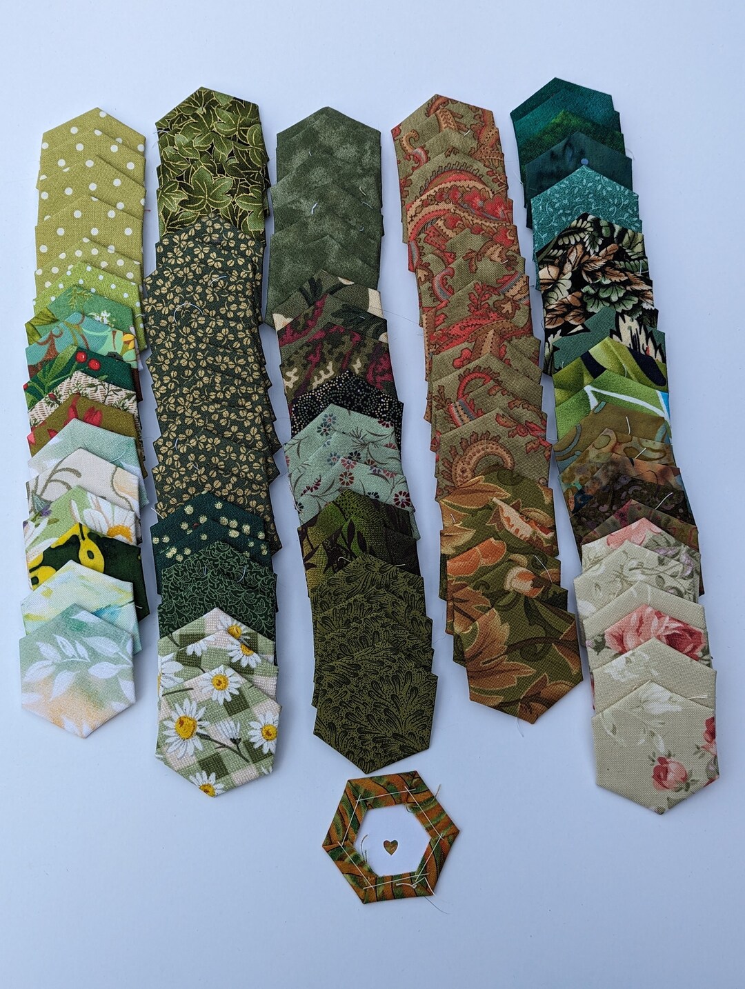 Hexies EPP 100 Green 1 Inch Hexagons, Thread Basted 1 Inch EPP English ...