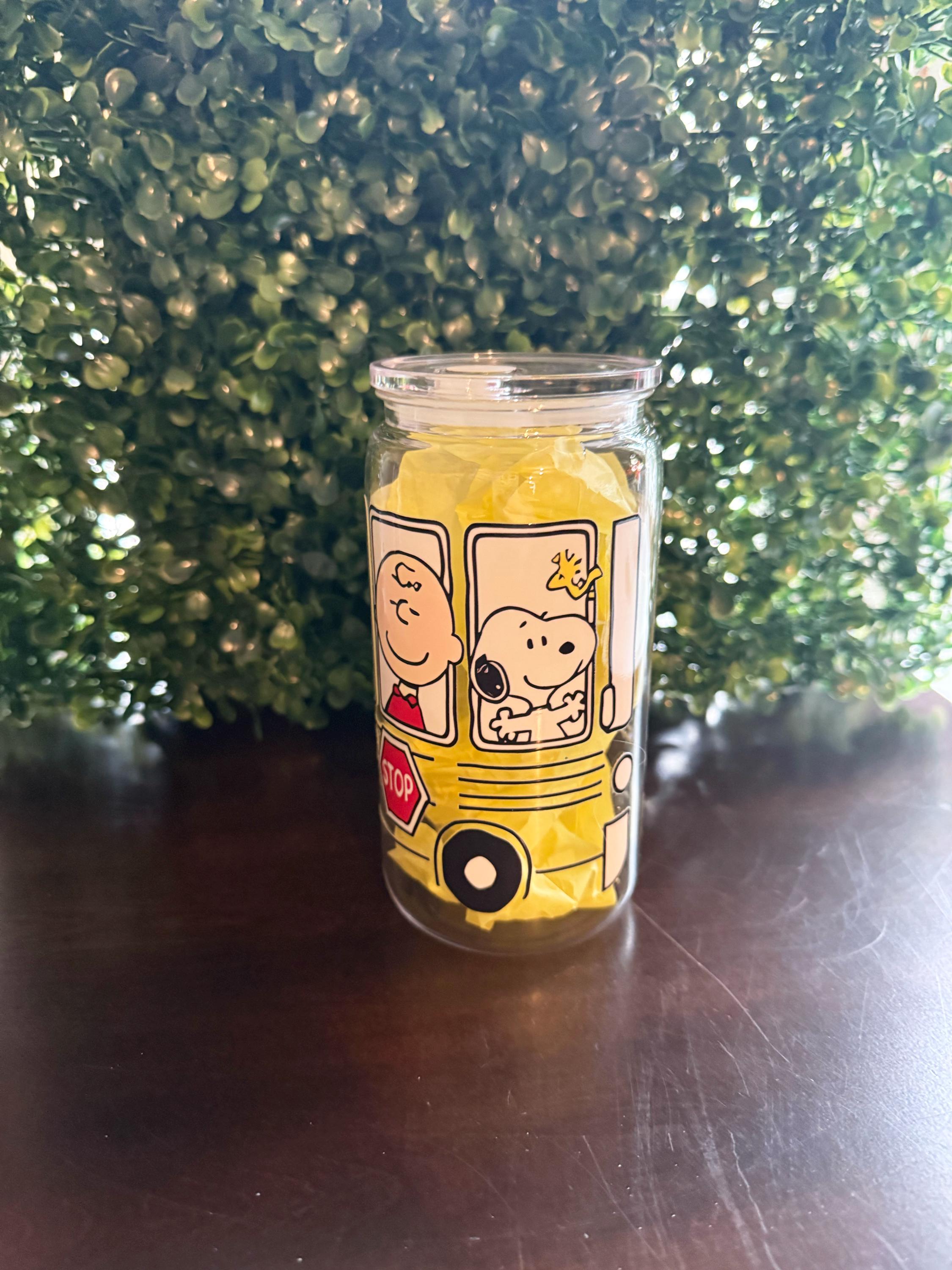 20oz Plastic Snoopy / Peanuts School Bus Beer Can Glass / Iced Coffee ...