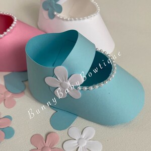 Set of 10 Cardstock Shoe Favors. It's a Girl / It's a Boy Baby Favor ...