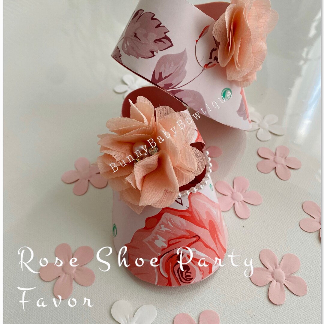 Set of 10 Rose Cardstock Shoe Favor. - Etsy