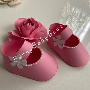 Set of 10 Cardstock Shoe Favors. It's a Girl / It's a Boy Baby Favor ...