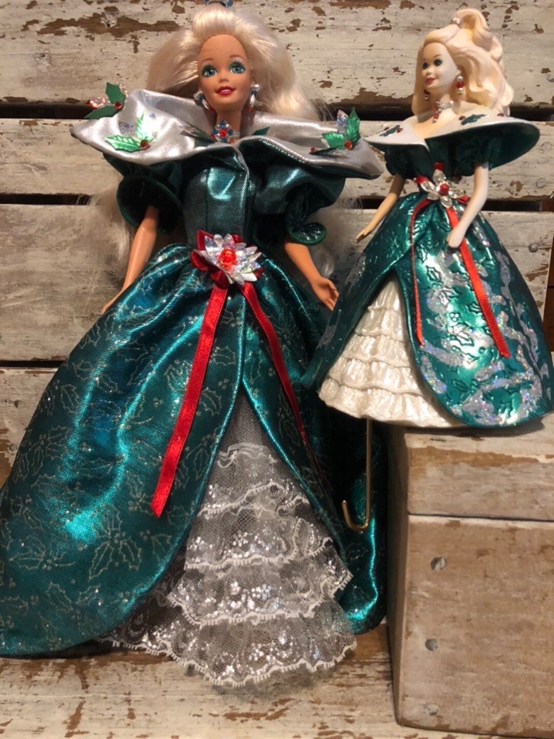 1996 Holiday Barbie & Stocking Holder Set - Etsy