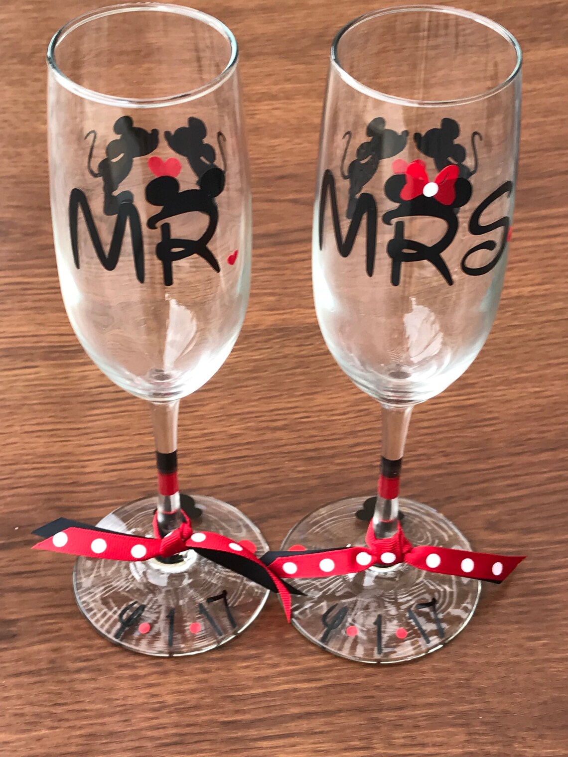 Mr. & Mrs. Disney Set Glassware Disney Wedding Engagement | Etsy