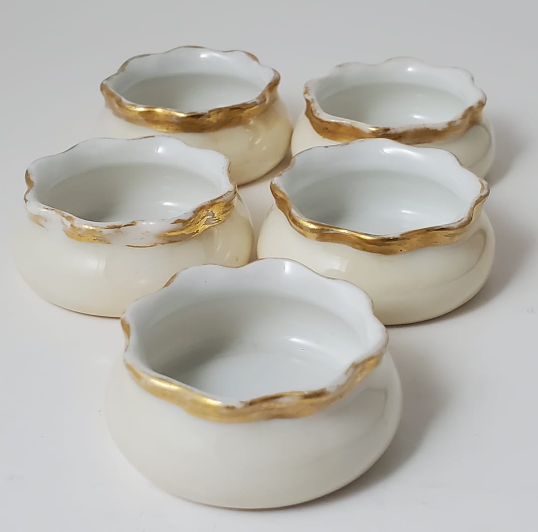 Five O&EG Royal Austria Porcelain Salt Cellars With Gold Trim Ca. 1910 ...
