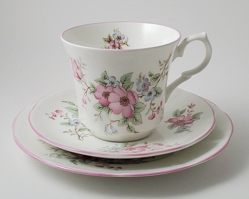 Springfield Bone China Primrose Spring Pattern Pink Border Three-piece ...