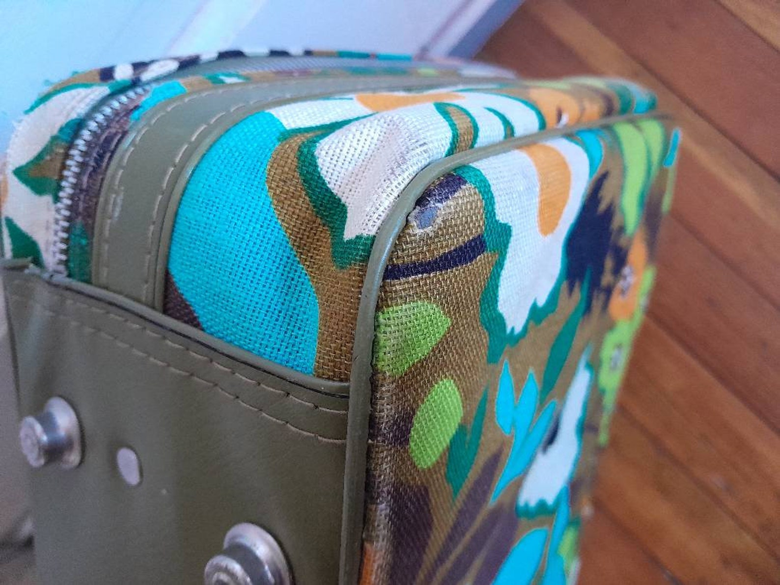 Vintage Mid Century Mod Floral Fabric Suitcase Overnight Travel Bag ...