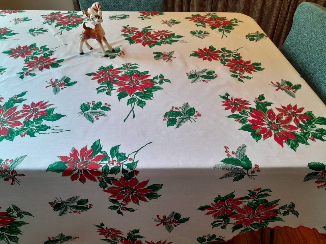 Vintage Mid Century Round Christmas Tablecloth Poinsettias Holly - Etsy