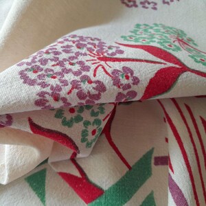 Vintage 1930s Linen Tablecloth Red Green Stylized Flowers Geraniums - Etsy