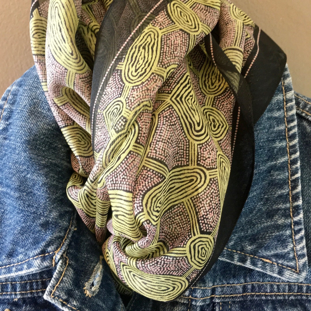Vintage YIJAN Australia Rectangle Scarf by Women's Travelling Dreaming ...