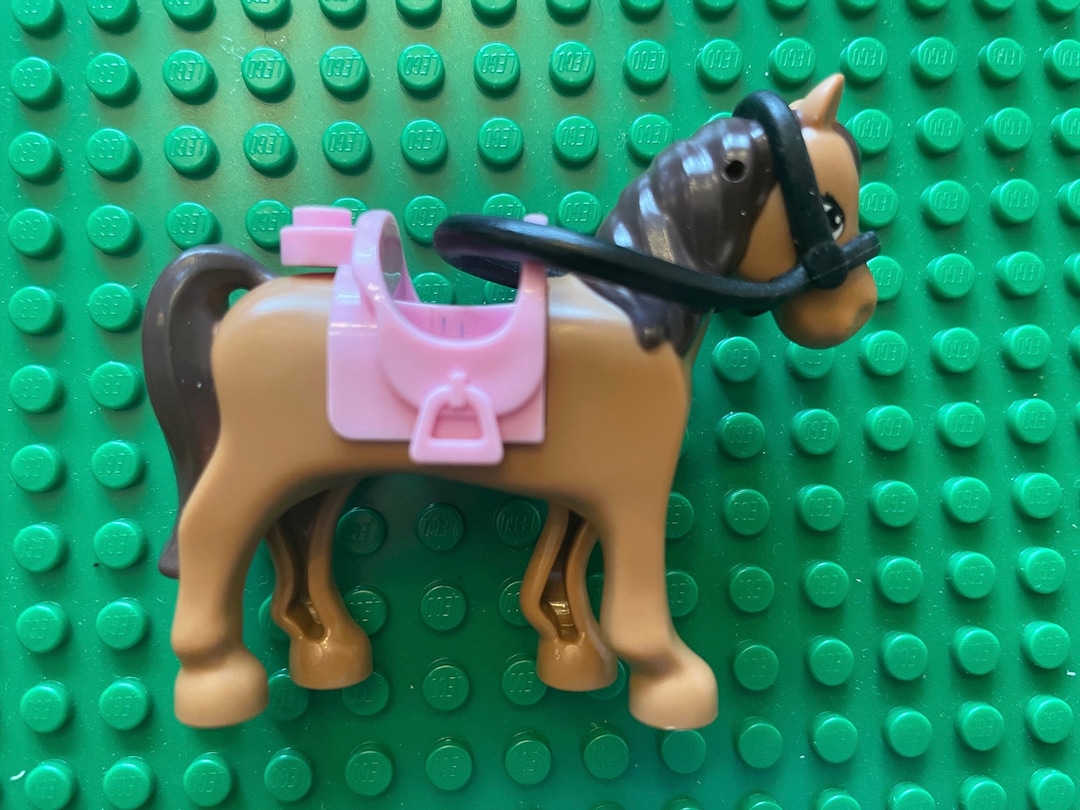 Lego MINIFIGURE Bridle Saddle Horse With 2 X 2 Cutout With Brown Eyes ...