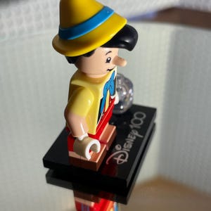 Lego MINIFIGURE Pinocchio, Disney 100 (complete Set With Stand and ...