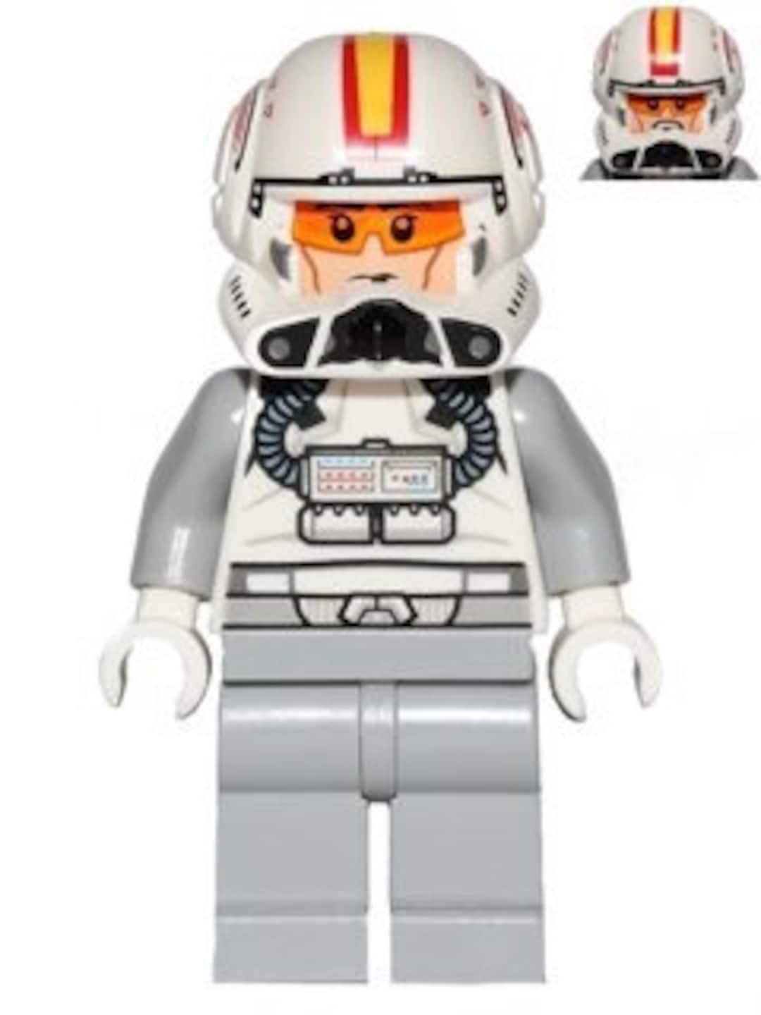 Lego Star Wars MINIFIGURE Clone Trooper Pilot (phase 2) - Light Bluish ...