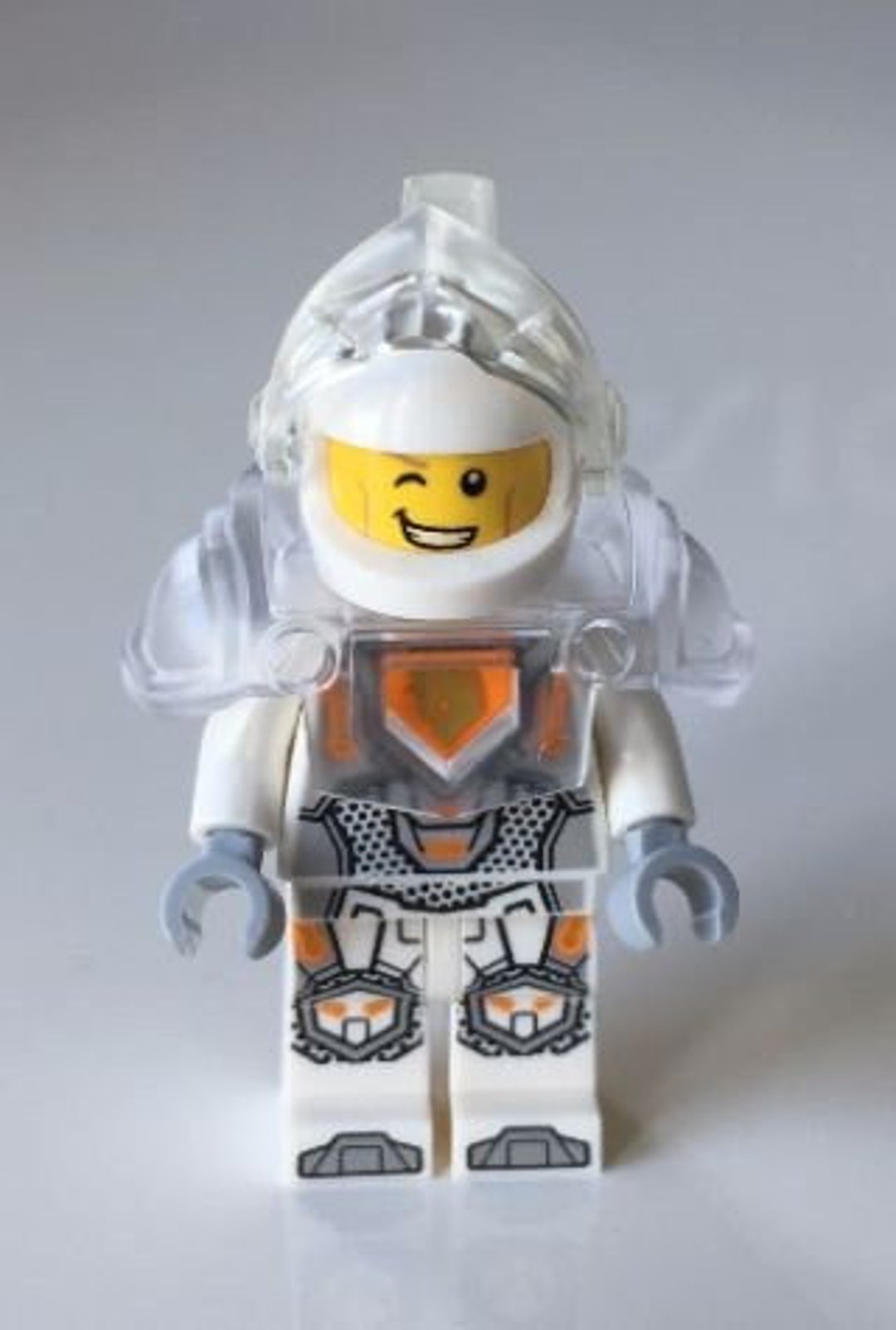 Lego MINIFIGURE NEXO KNIGHTS Lance Richmond - Trans-clear Visor and ...