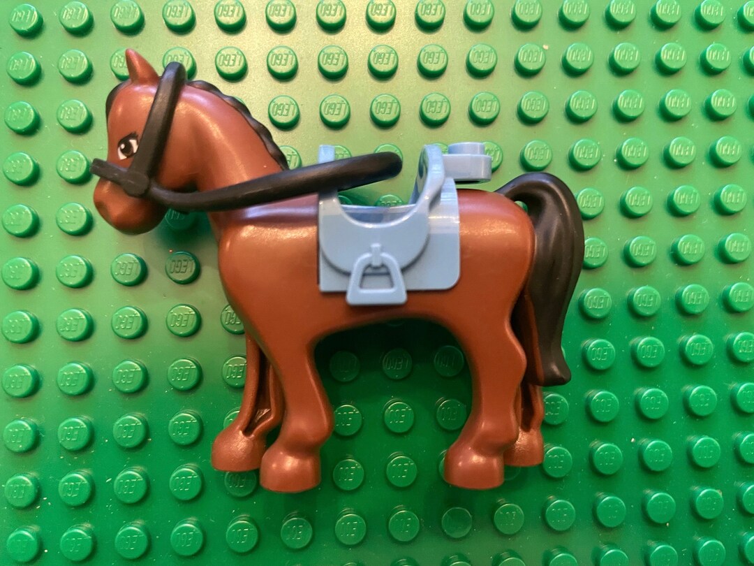 Lego MINIFIGURE Blue Bridle Saddle Horse With 2 X 2 Cutout With Black ...