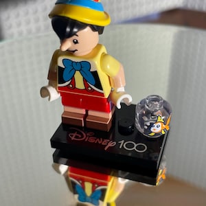 Lego MINIFIGURE Pinocchio, Disney 100 (complete Set With Stand and ...