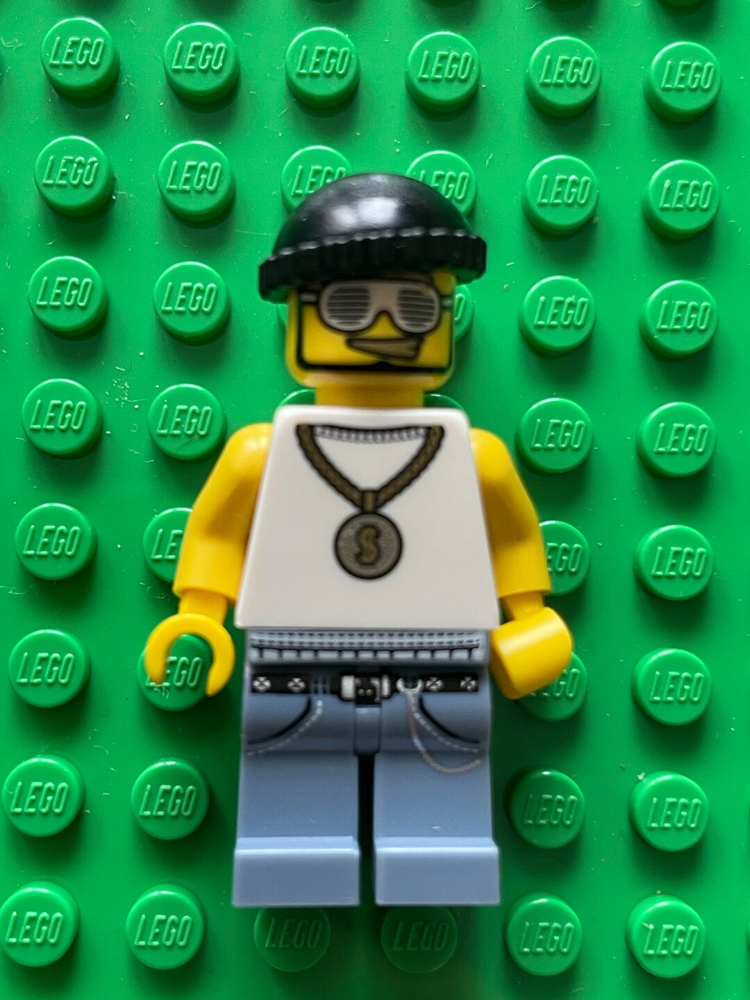 Lego MINIFIGURE Rapper /w Headgear Cap, Knit - Etsy