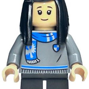 Lego MINIFIGURE Harry Potter Cho Chang - Ravenclaw Sweater and Scarf ...