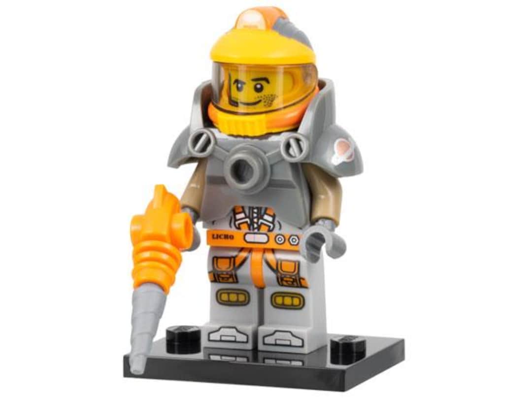 Lego MINIFIGURE Space Miner, Series 12 (complete Set With Stand and ...