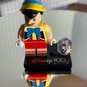 Lego MINIFIGURE Pinocchio, Disney 100 (complete Set With Stand and ...