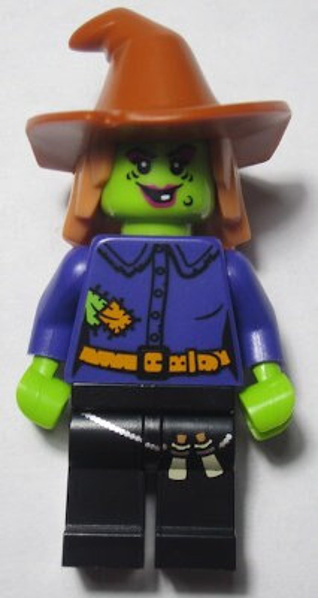 Lego MINIFIGURE LEGO Halloween Wacky Witch Magenta Lips and Eye Shadow ...