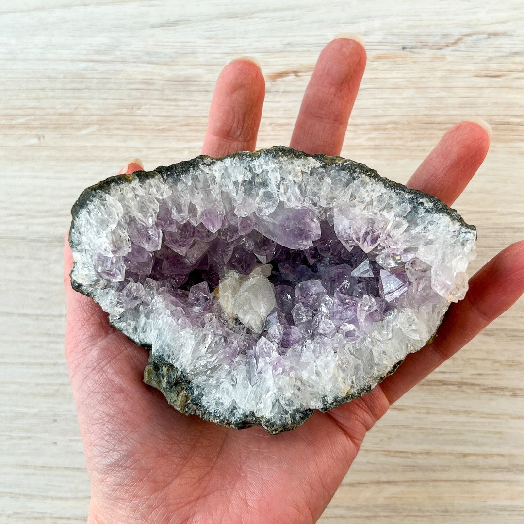 Large Amethyst Geode Raw Crystal 13.4 Oz Polished Face Natural Stone ...