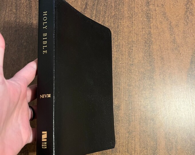 NIV 1984 Large Print Thinline Bible - Black Genuine Top Grain Leather ...