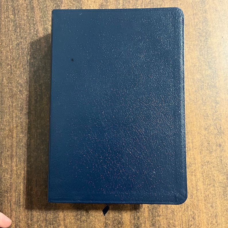 NIV 1984 Large Print Study Bible Navy Bonded Leather Out of Print NIV ...