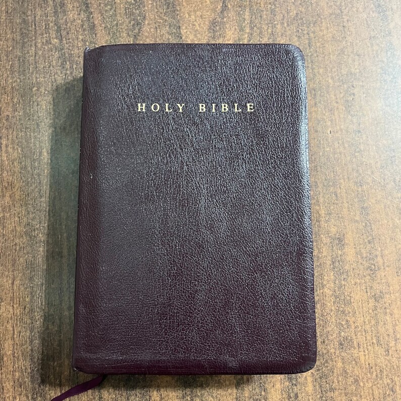NIV 1984 Giant Print Reference Bible Burgundy Bonded Leather Out of ...