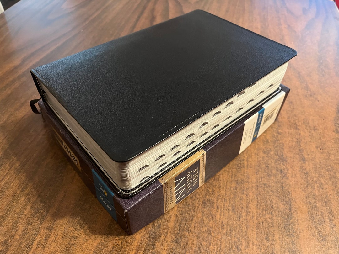 NIV 1984 Study Bible Thumb Indexed - Black Top Grain Genuine Leather ...