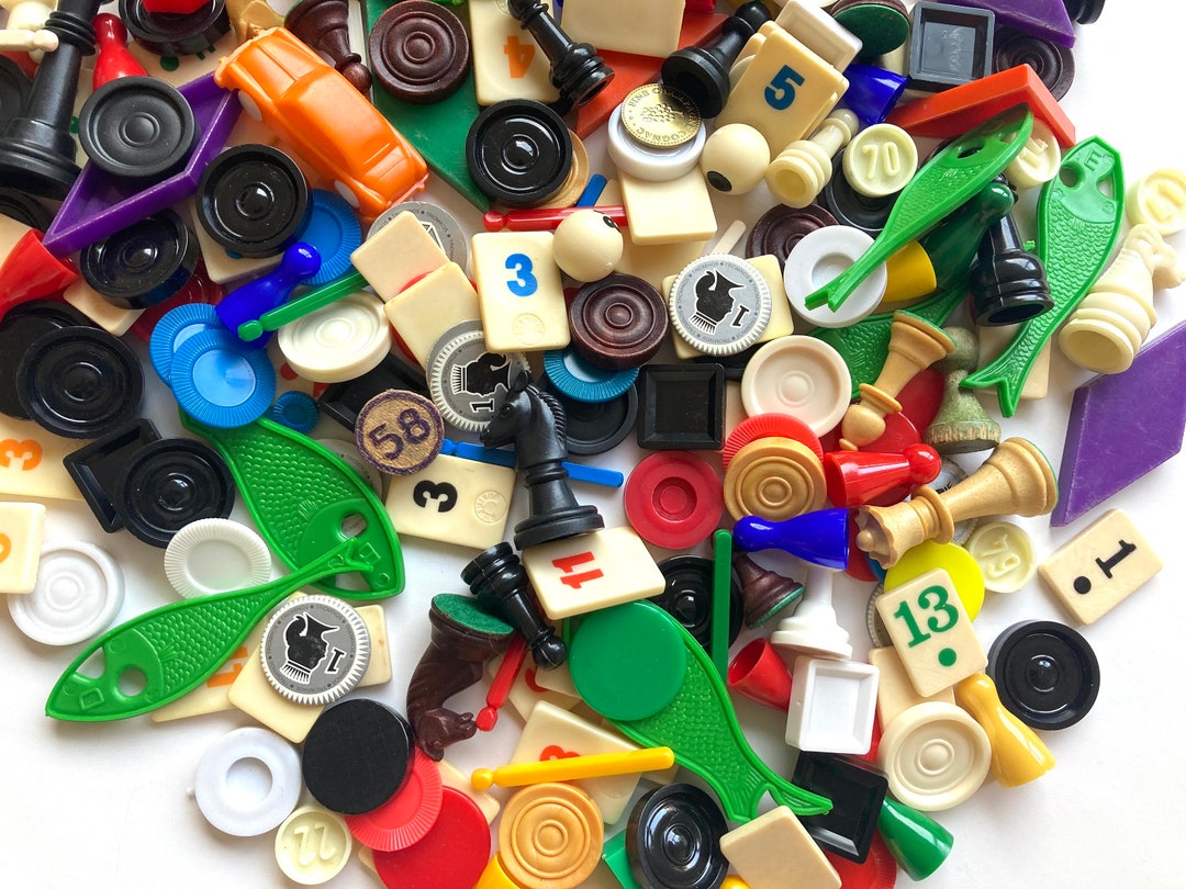 Game Pieces Large Lot, Vintage Tiles Mix, Mostly Plastic Parts, Discs ...