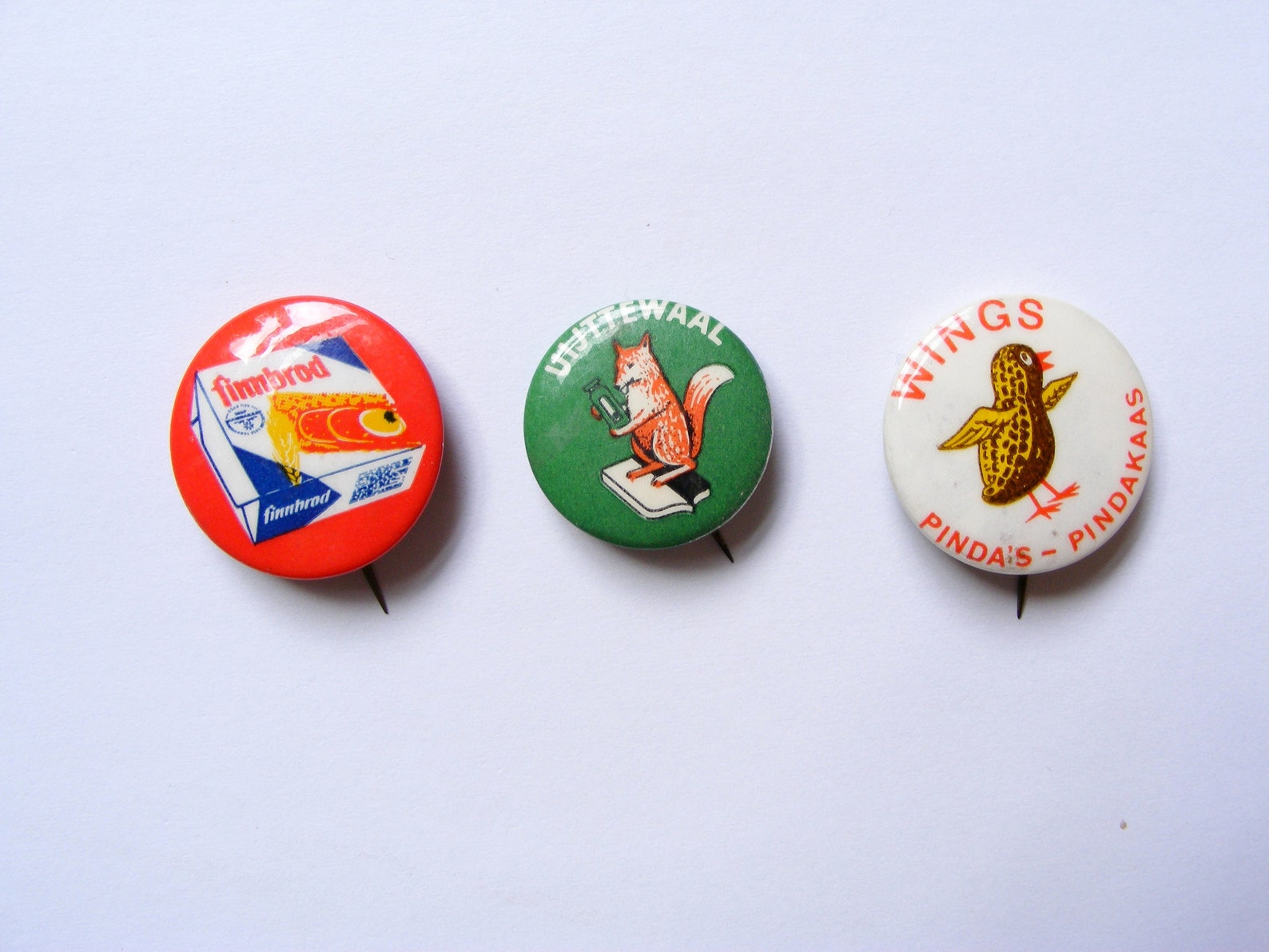 15 Vintage Dutch Pins Bulk 1970s Pin Buttons Retro - Etsy