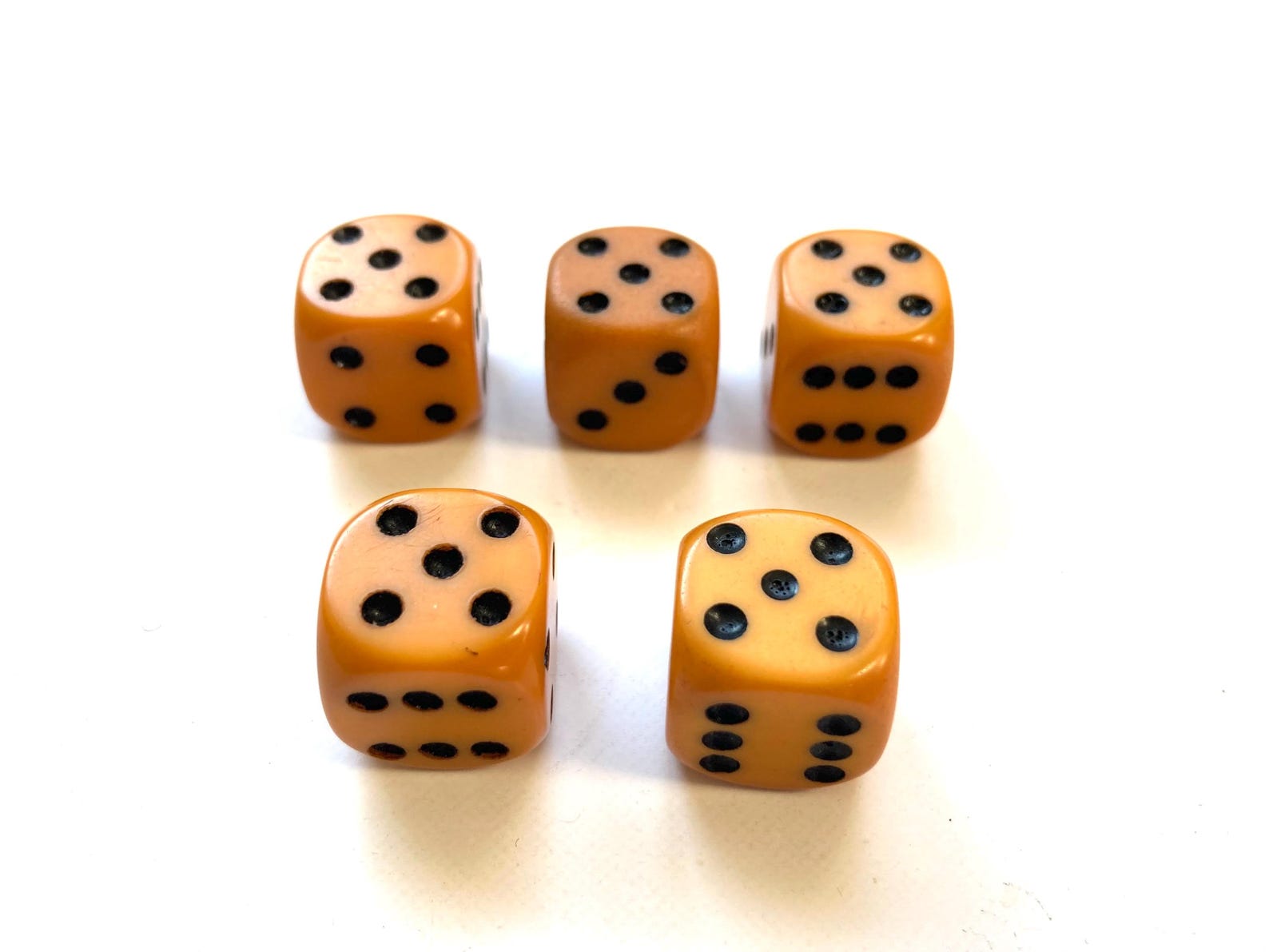 5 Vintage Butterscotch Dice, Bakelite Catalin Replacement Dice for ...