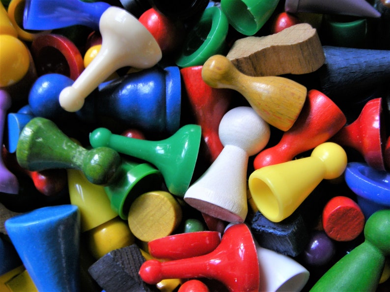 100 Vintage Pawns, Wooden and Plastic Board Game Parts, Meeples and ...
