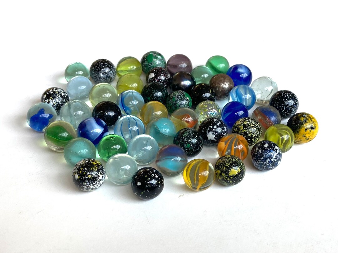 50 Vintage Peewee Marbles, 1/2 Small Glass Marbles Mix, Lot of Pee Wees ...