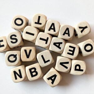 25 Vintage Letter Dice, Wooden Dice With Black Letters, Boggle Replacement Game Pieces - Etsy