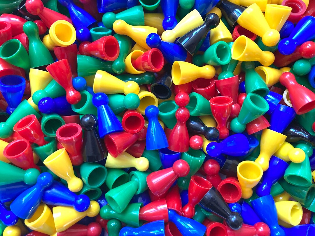200 Plastic Pawns, Vintage Game Pieces, Game Pawns, Board Game ...