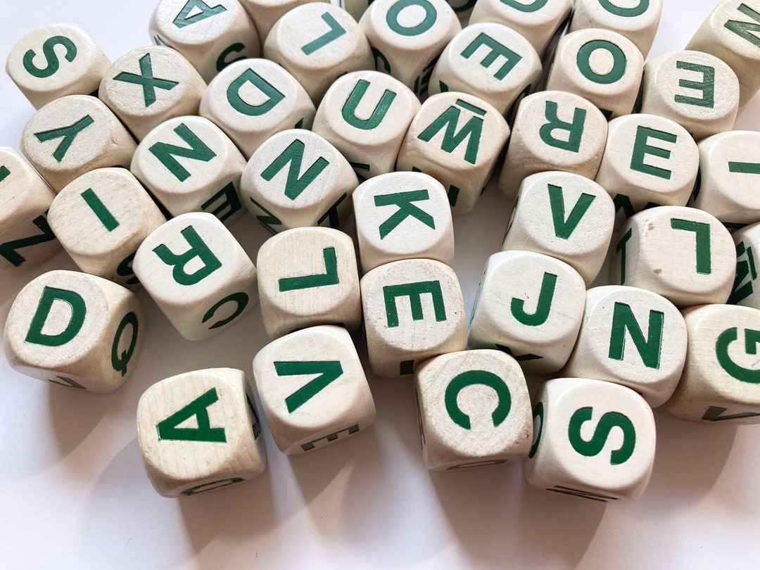 30 Vintage Boggle Dice, Letter Dice, Dice With Green Letters, Game Pieces, Boggle Replacement ...