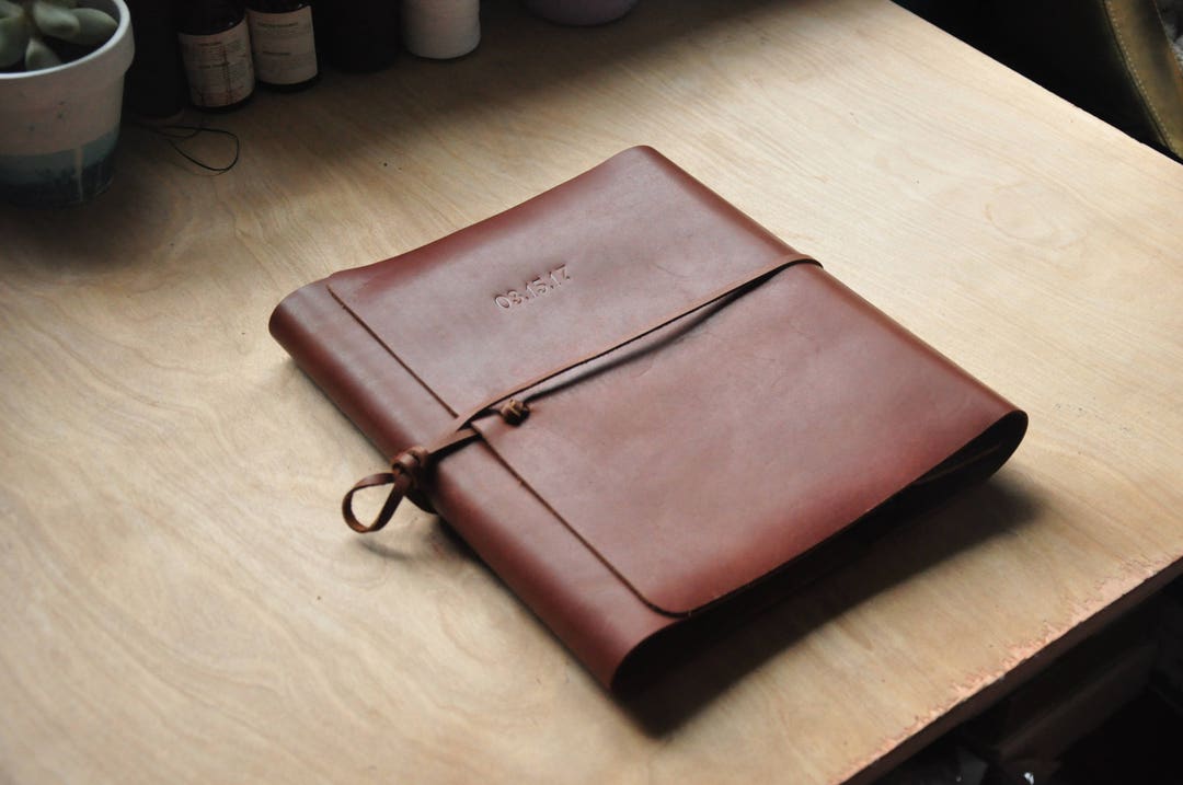 Classic Leather Book Cover, Size Adjustable, Oxford Brown Leather Book ...
