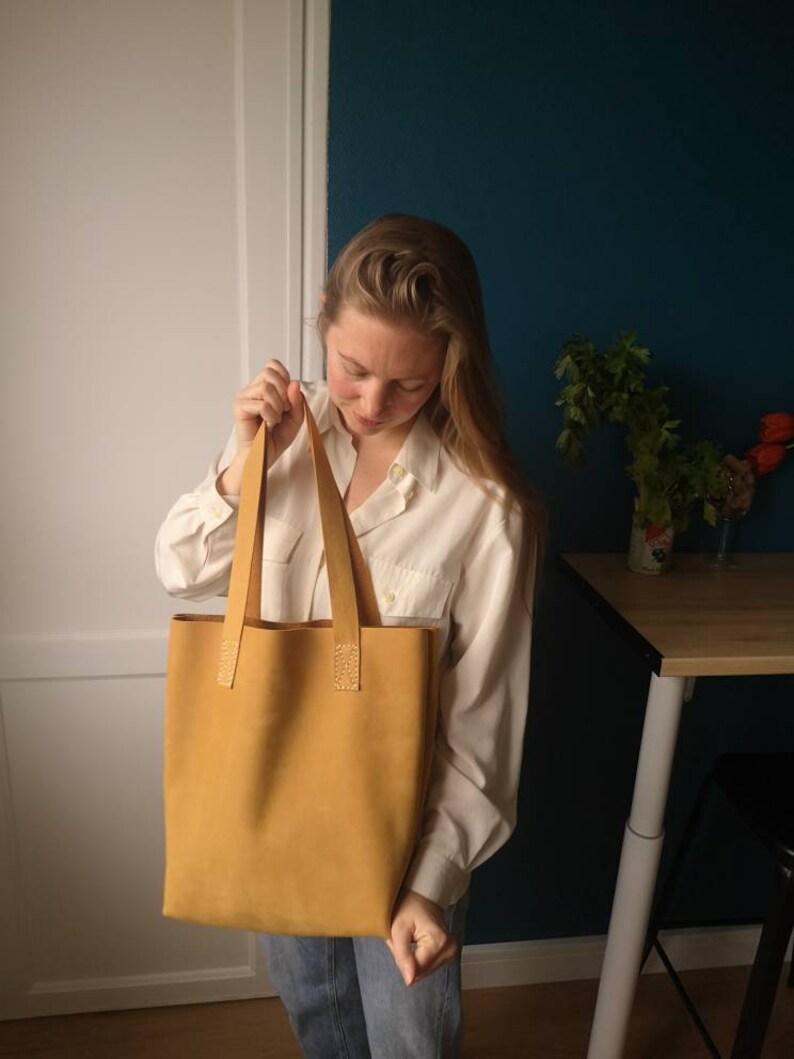 Simple Leather Tote Bag / Leather Bag / Leather Purse / Minimalist Bag ...