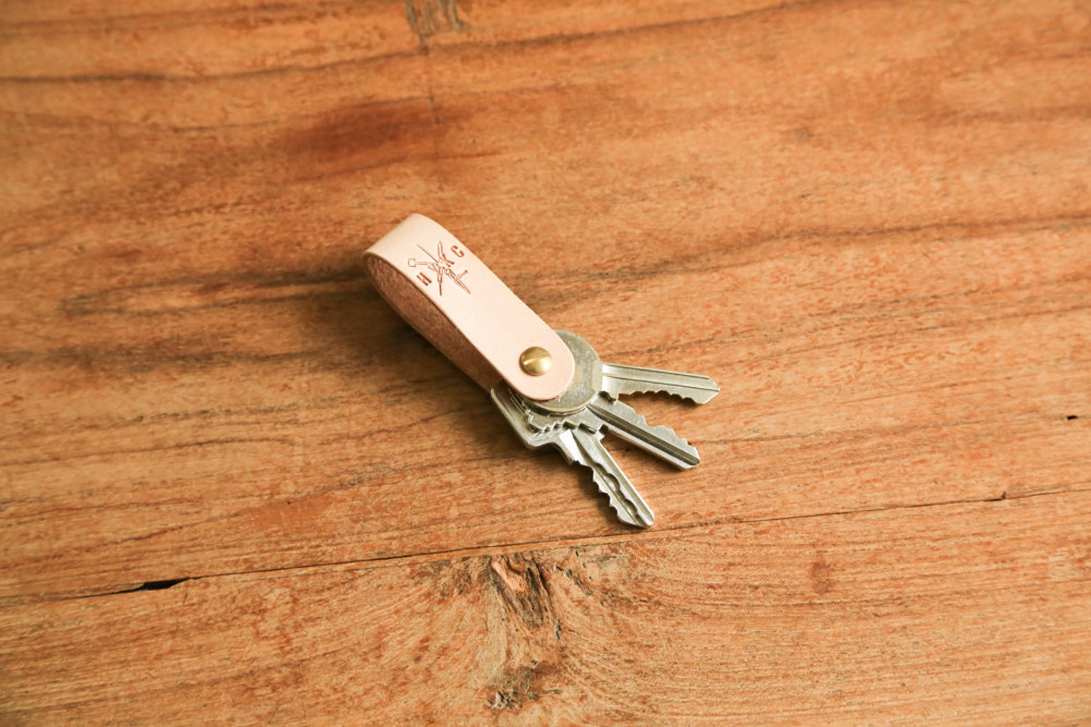 Minimalist Key Case Personalised Key Chain - Etsy 日本