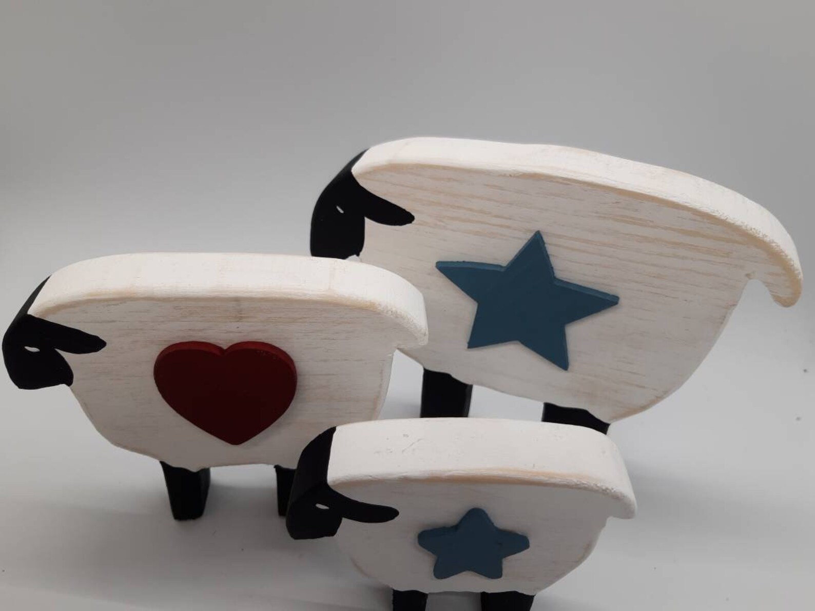 Set of 3 Primitive Rustic Farmstyle Wooden Sheep, Handpainted. Largest ...